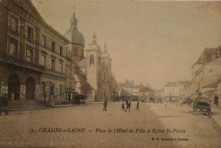 Place de l’hôtel de ville - Chalon Evolution